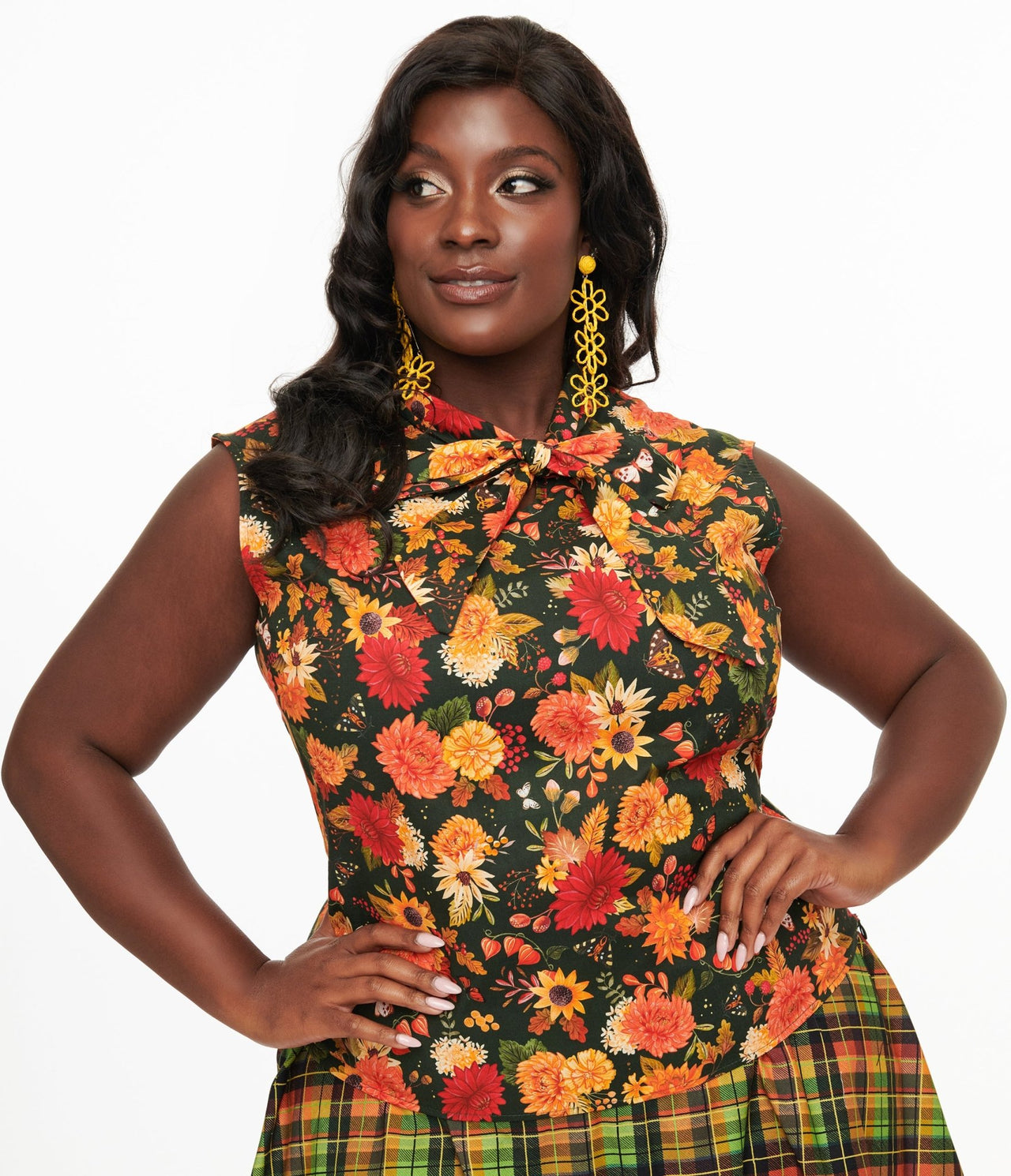 Retrolicious Plus Size 1950s Dark Green Autumn Floral Cotton Bow Top ...