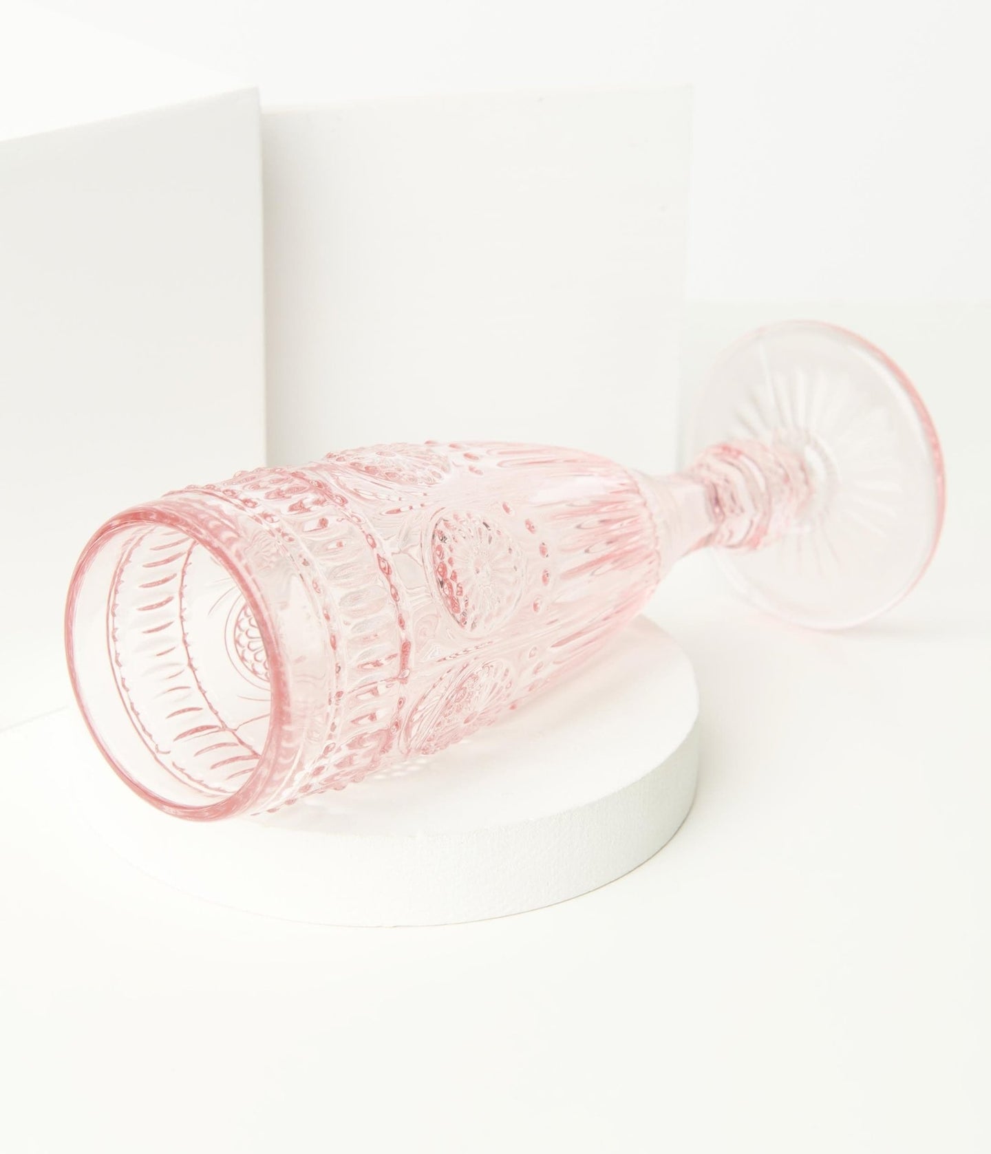 Vintage Style Pink Glass Champagne Flute – Unique Vintage